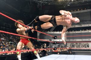 La lucha libre americana 'torea' en la Monumental | Ideal