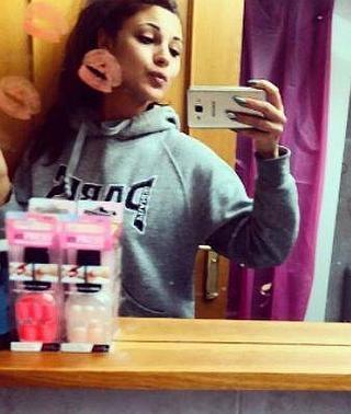 Alba Casillas, la prima de Iker, inicia una misteriosa relación tras ...