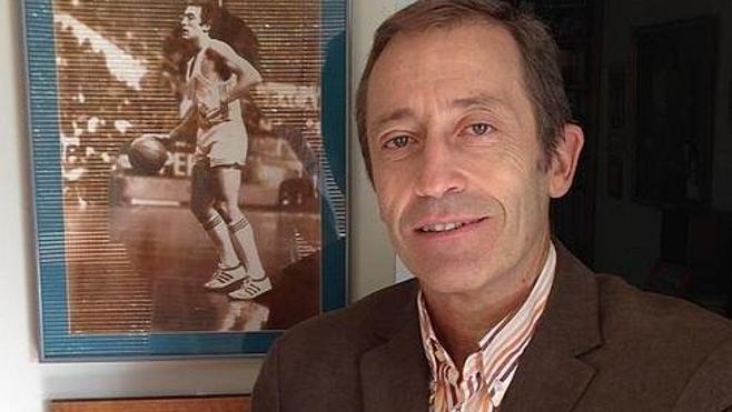 'Joe' Llorente y el Juez Calatayud, hoy en la Escuela de Padres de ...