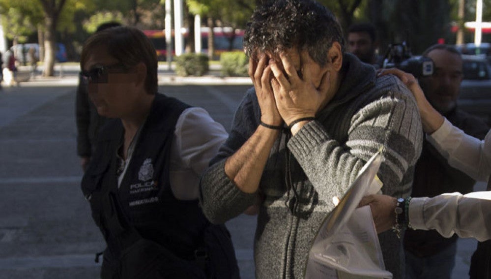Lo Acusan De Violar Y Asesinar A Una Chica Que Acabó Muriendo
